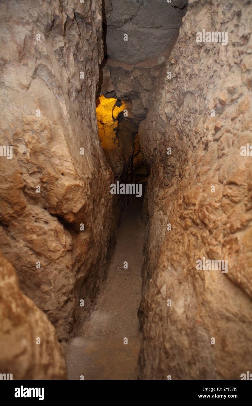 The Dry Tunnel, buit as an irrigation channel 3200 years ago by ...