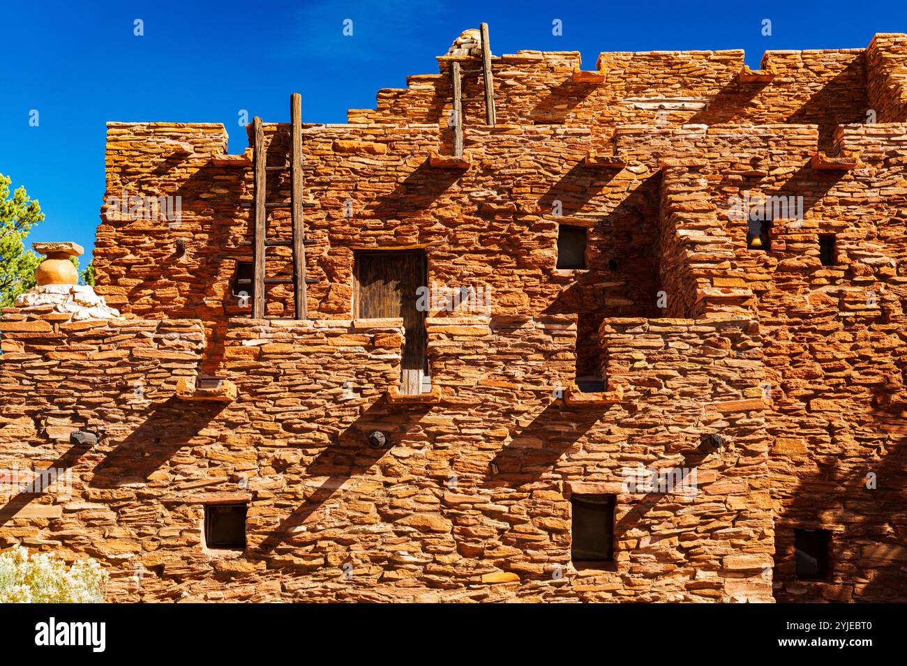 Hopi House sells Native American arts & crafts; Grand Canyon National ...