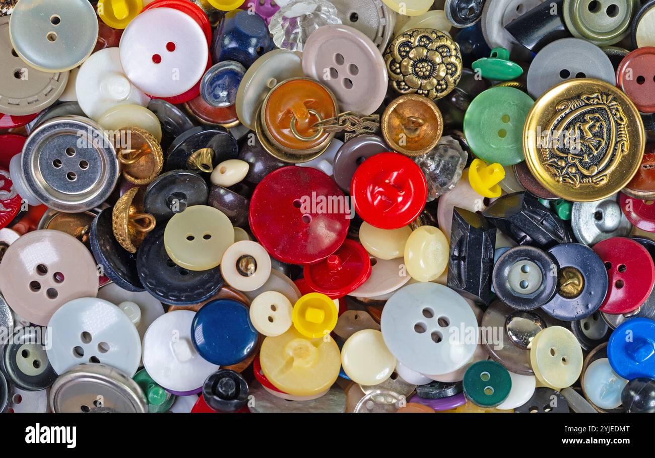 Trouser buttons hi-res stock photography and images - Alamy