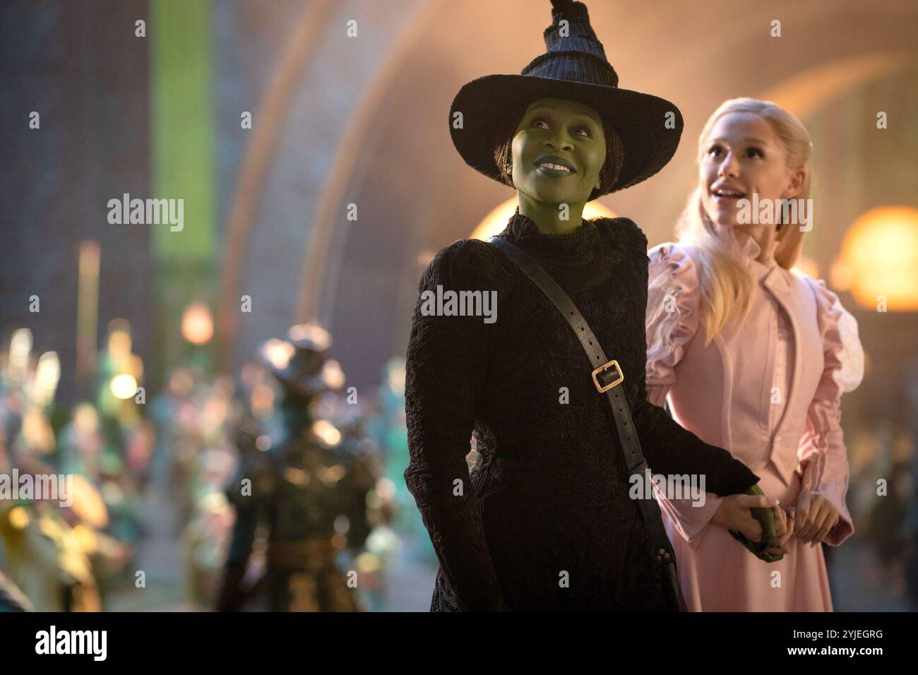 WICKED, from left: Cynthia Erivo, Ariana Grande, 2024. ph: Giles Keyte ...