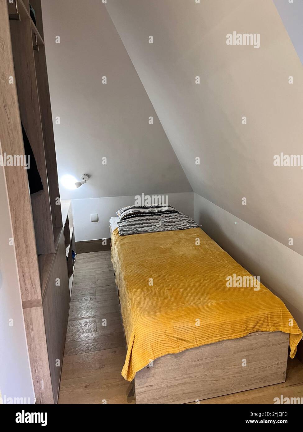 Basic student accommodation hi-res stock photography and images - Alamy