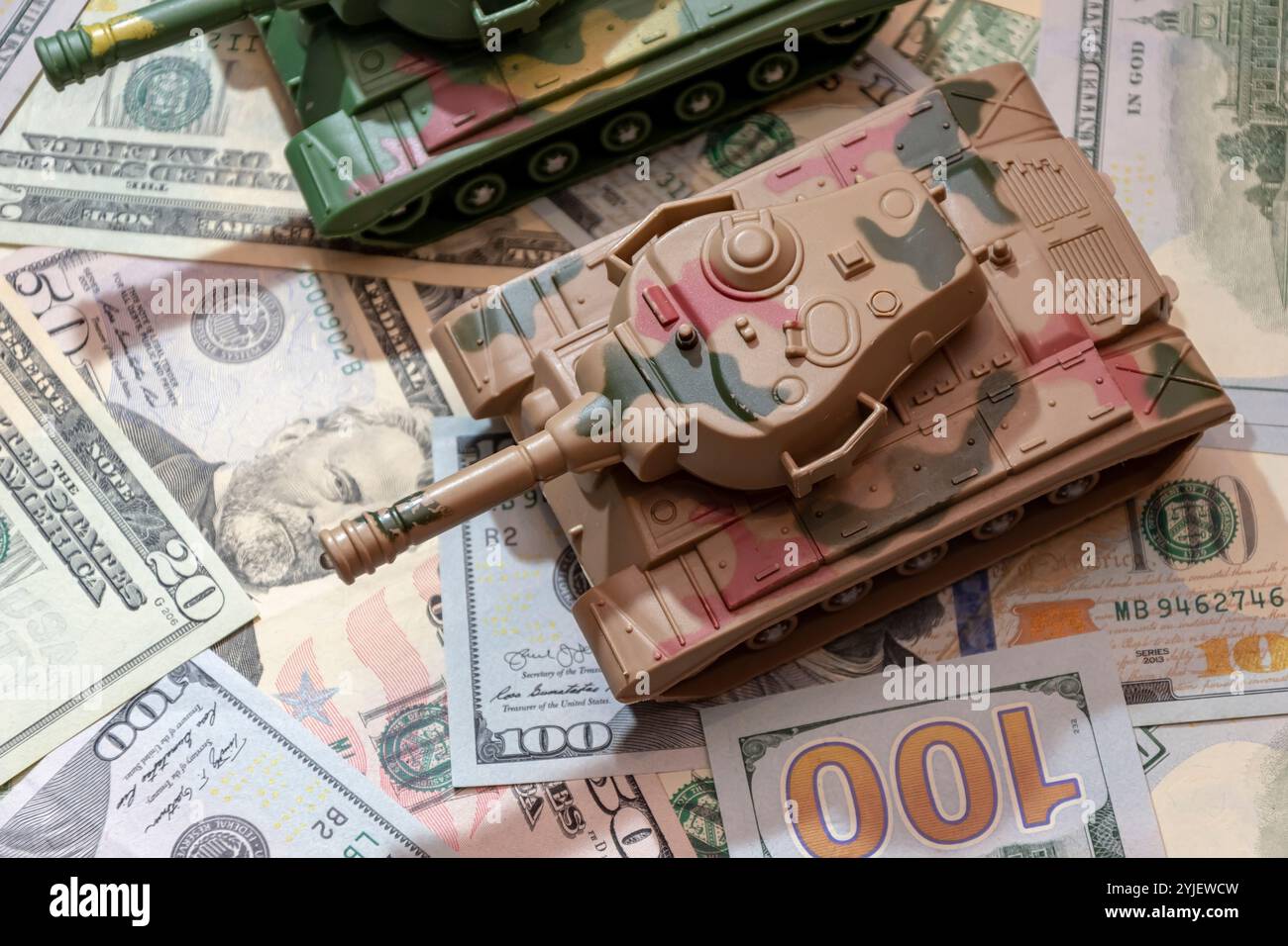 Modern weapons trade hi-res stock photography and images - Alamy