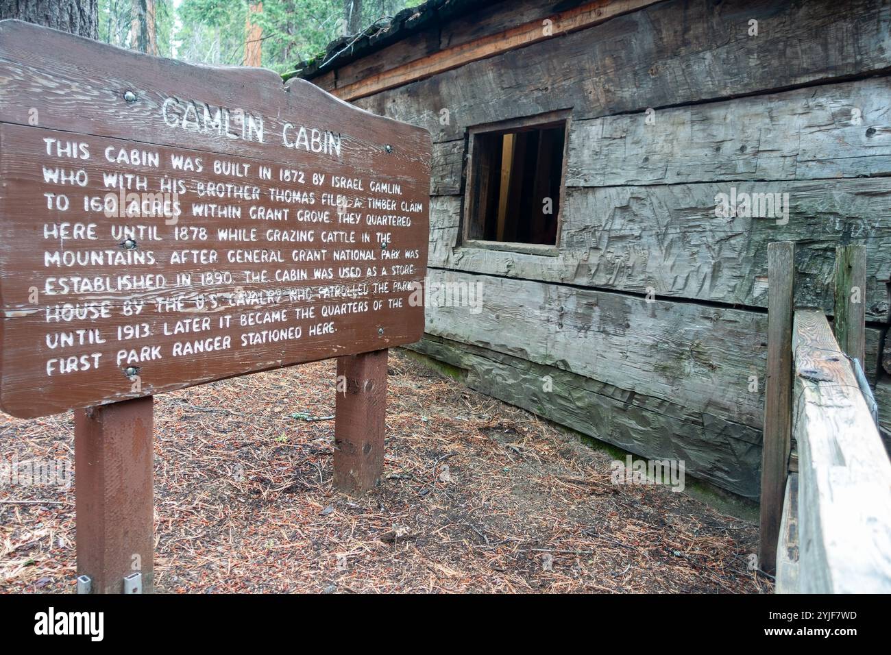 Gamlin Wood Log Cabin Exterior, General Grant Grove, Kings Canyon ...