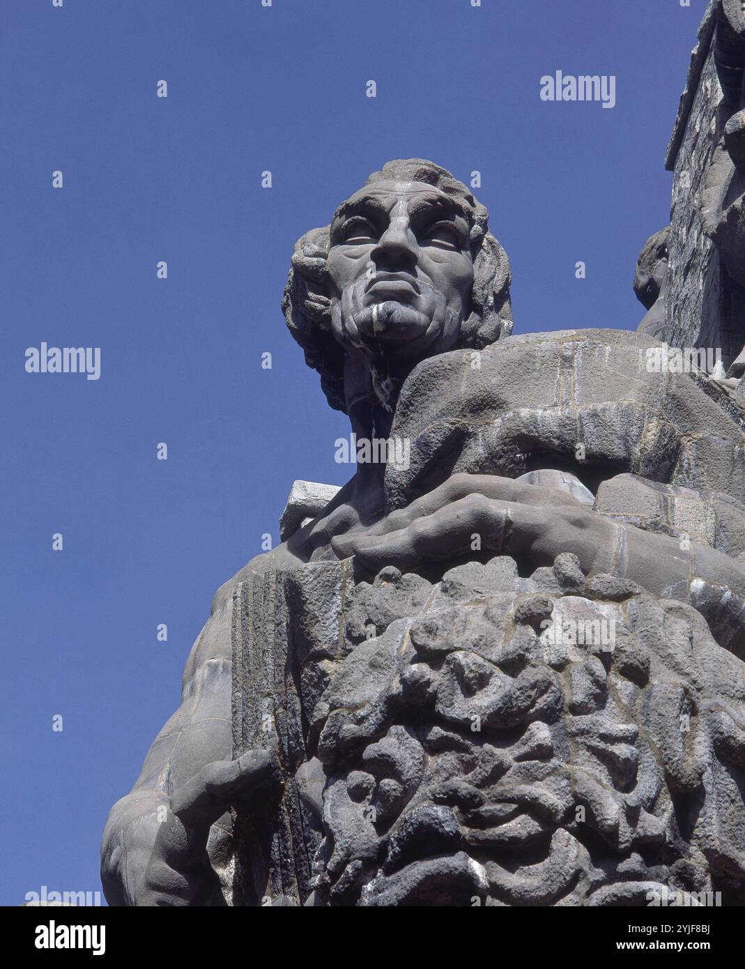 DET-CABEZA Y MANO DE LA FIGURA DE S MATEO. Author: Juan de Avalos y ...