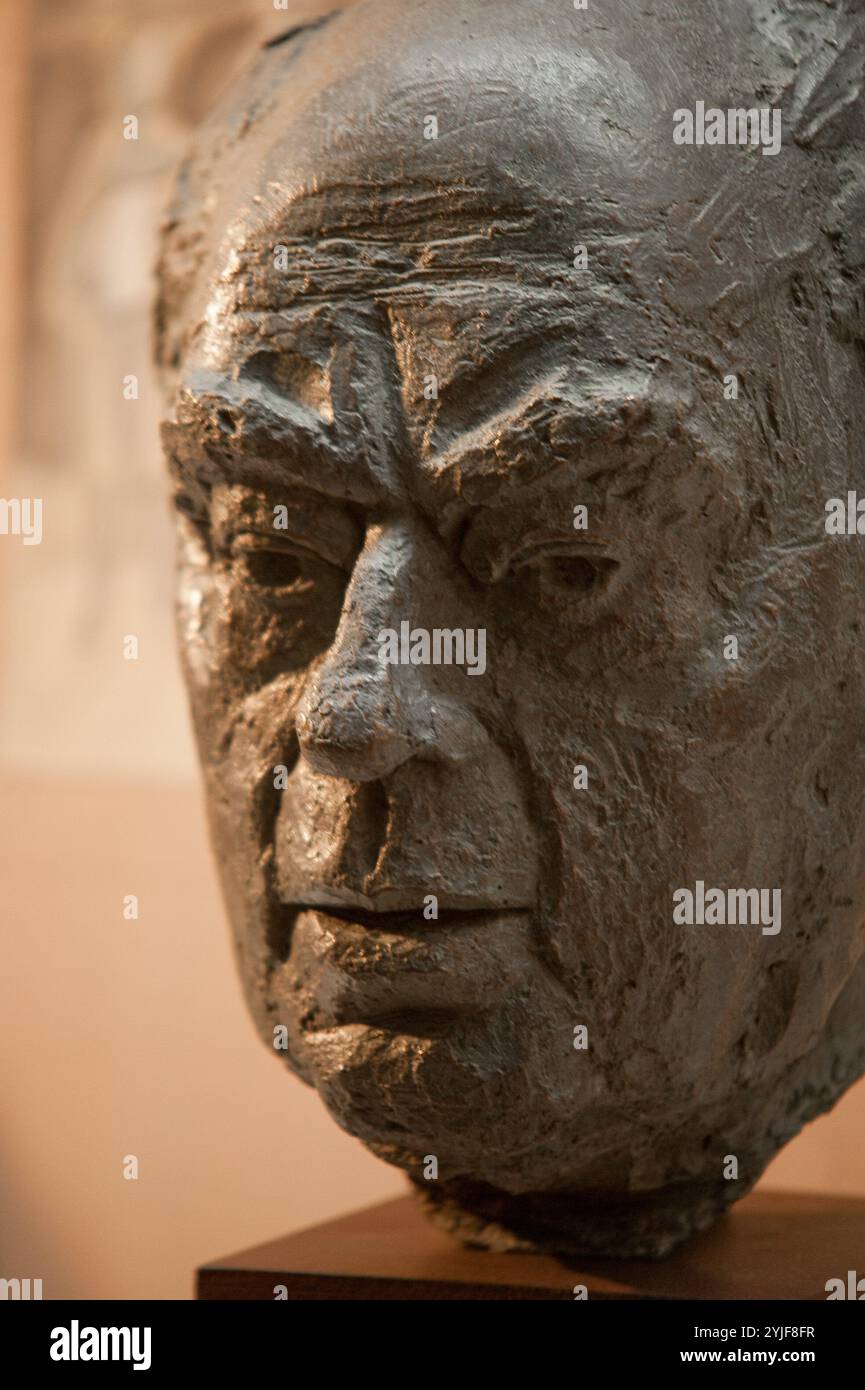 Manuel Cusachs / "Bust of Jordi Puyol" (detail), 2011, Sculpture (bronze). Author: MANUEL ...