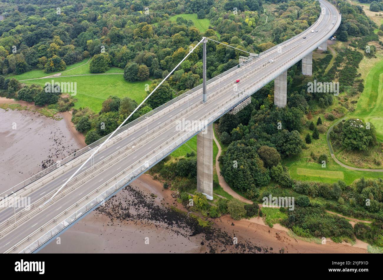 Erskine bridge over the River Clyde connecting Renfrewshire with West ...