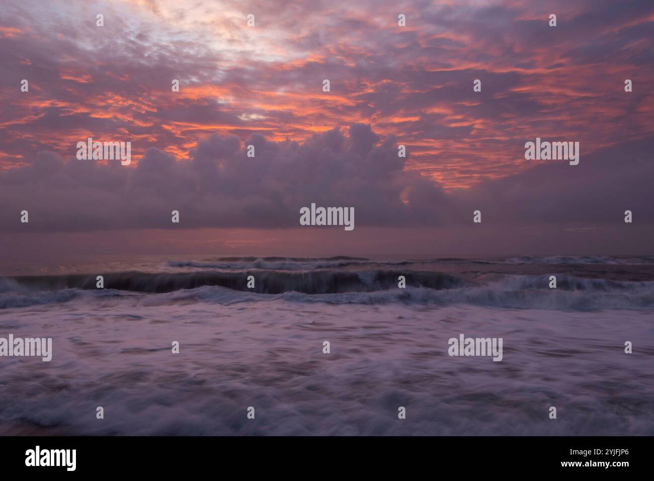 Rough current hi-res stock photography and images - Alamy