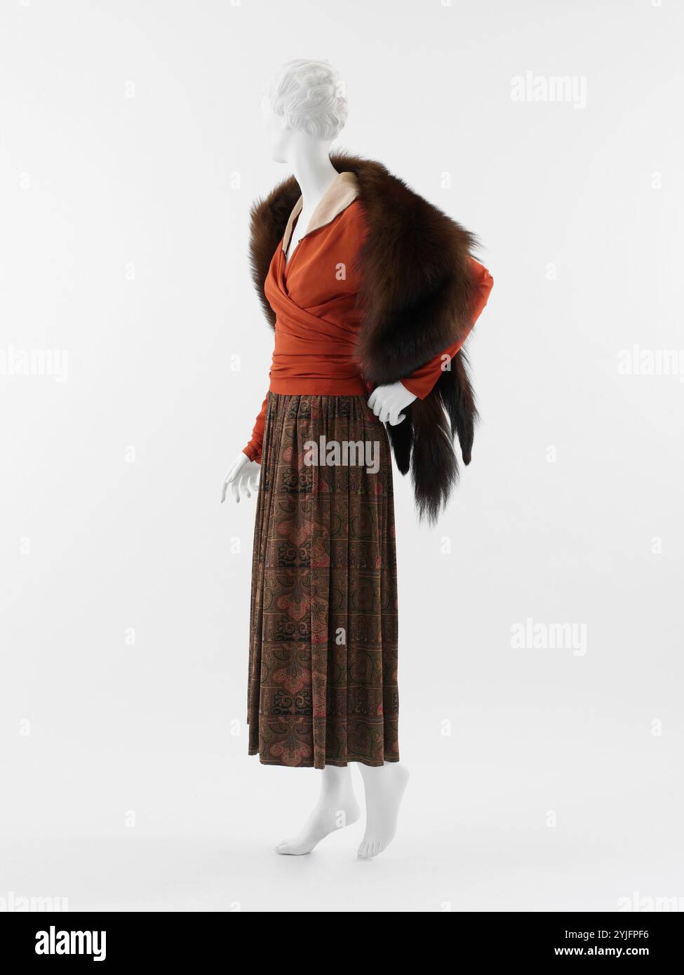 "Feuille d'automne". Culture: French. Designer: Paul Poiret (French ...
