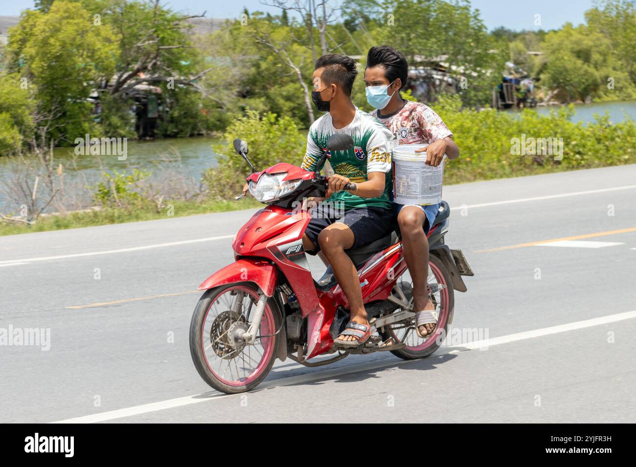 Two people motorcycle travel hi-res stock photography and images - Alamy