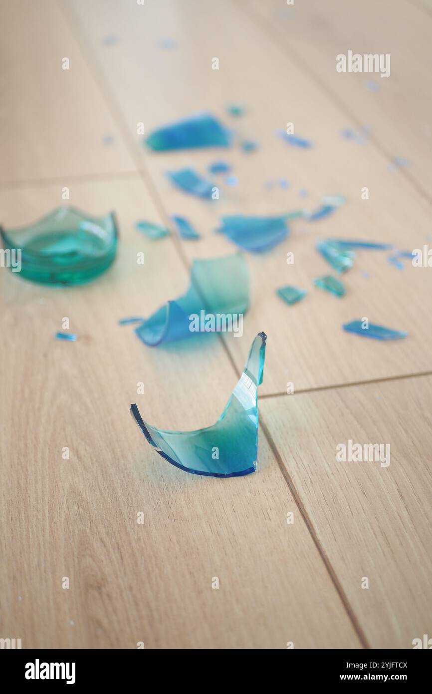 Broken glasses ground hi-res stock photography and images - Alamy