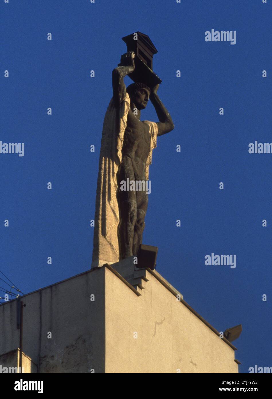 Edificio shaw hi-res stock photography and images - Alamy