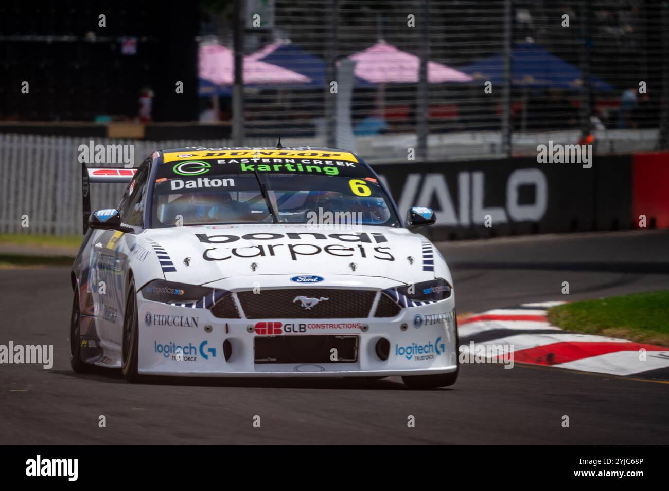 Adelaide, South Australia, Australia. 15th Nov, 2024. LOCHIE DALTON (6 ...