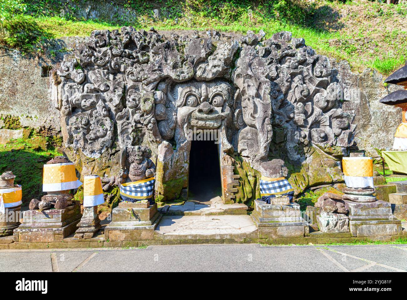 Entrance to the Elephant Cave at Goa Gajah Temple, Bali Stock Photo - Alamy
