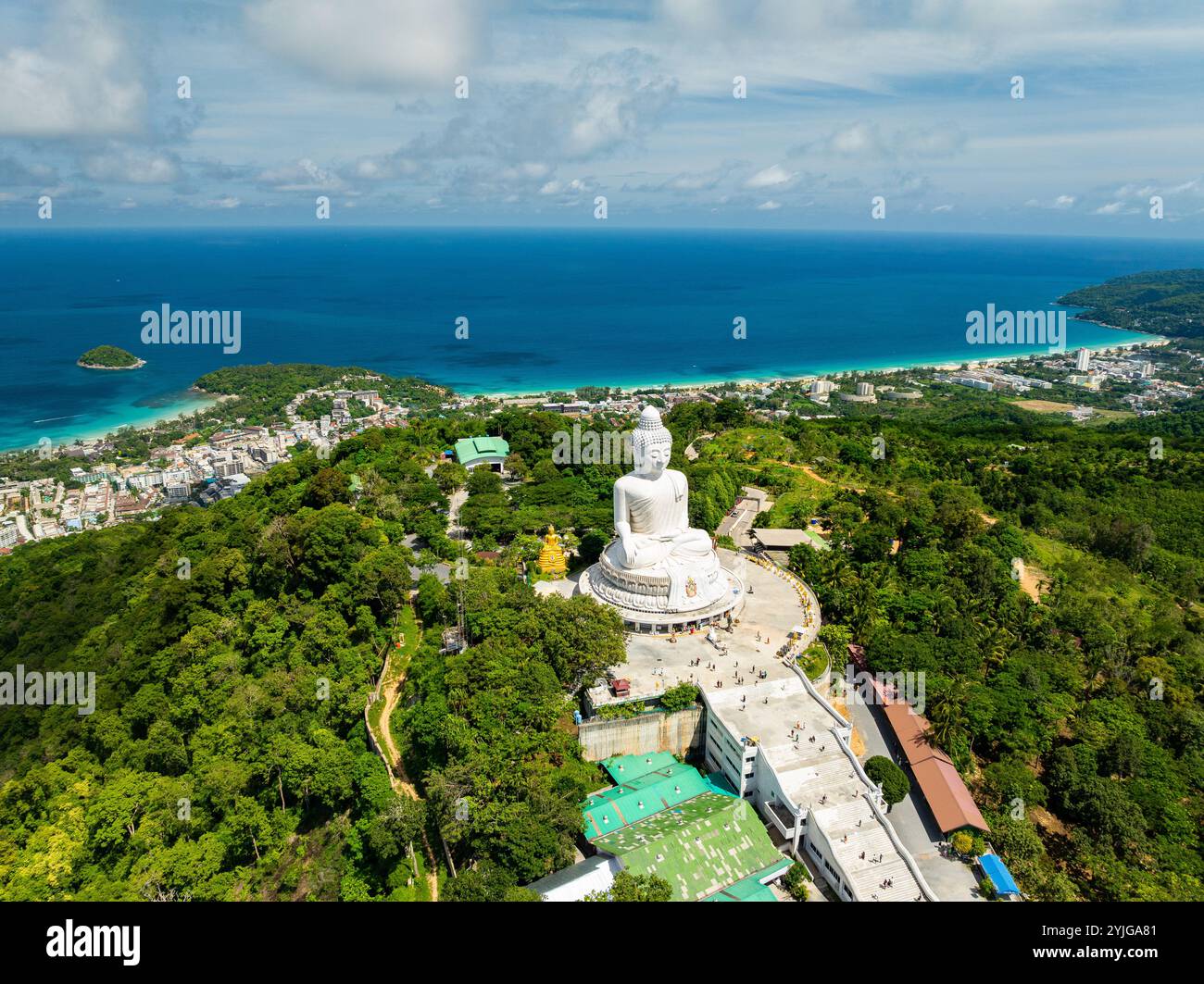 Fly over big stone forest hi-res stock photography and images - Alamy