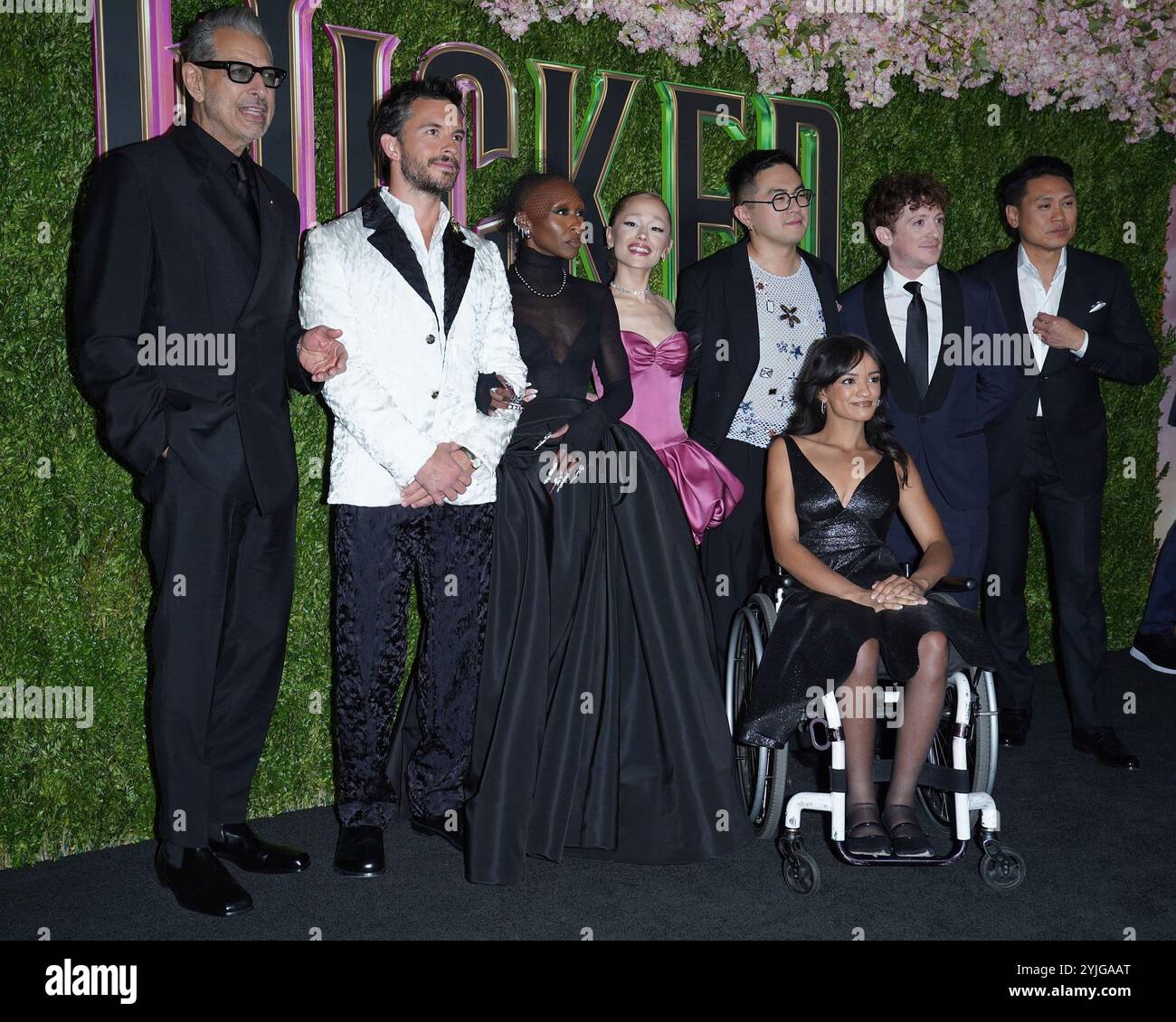 Ny. 14th Nov, 2024. Jeff Goldblum, Jonathan Bailey, Cynthia Erivo, Ariana Grande, Bowen Yang ...