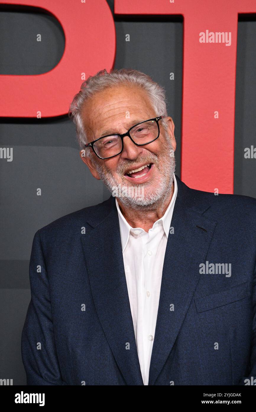 Peter martin actor hi-res stock photography and images - Alamy