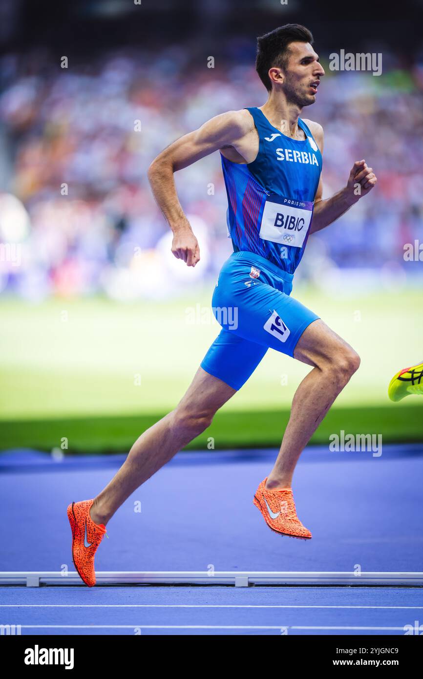 Elzan Bibić participating in the 5000 meters at the Paris 2024 Olympic ...