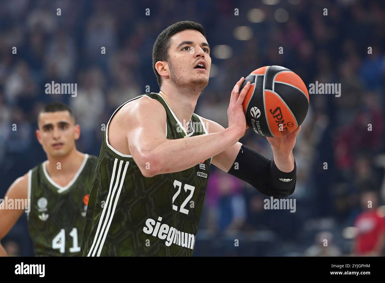 Danko BRANKOVIC (FCB), action, single image, cropped single motif, half ...