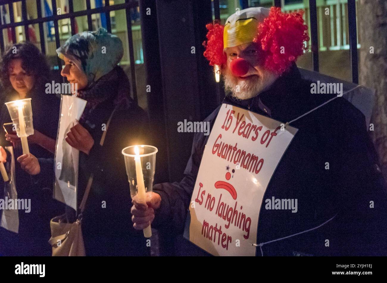 Trump clown hi-res stock photography and images - Alamy