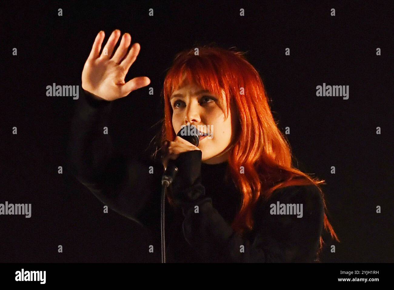 UK. 14th Nov, 2024. LONDON, ENGLAND - NOVEMBER 14: Hannah Reid of ...