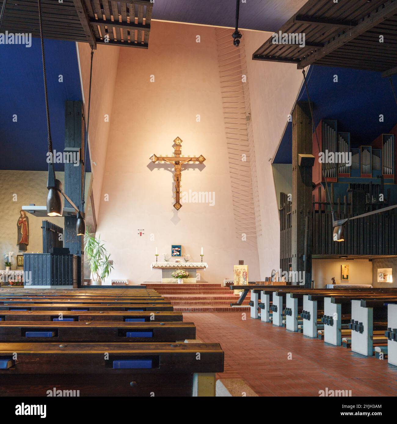 1960s church interior hi-res stock photography and images - Alamy
