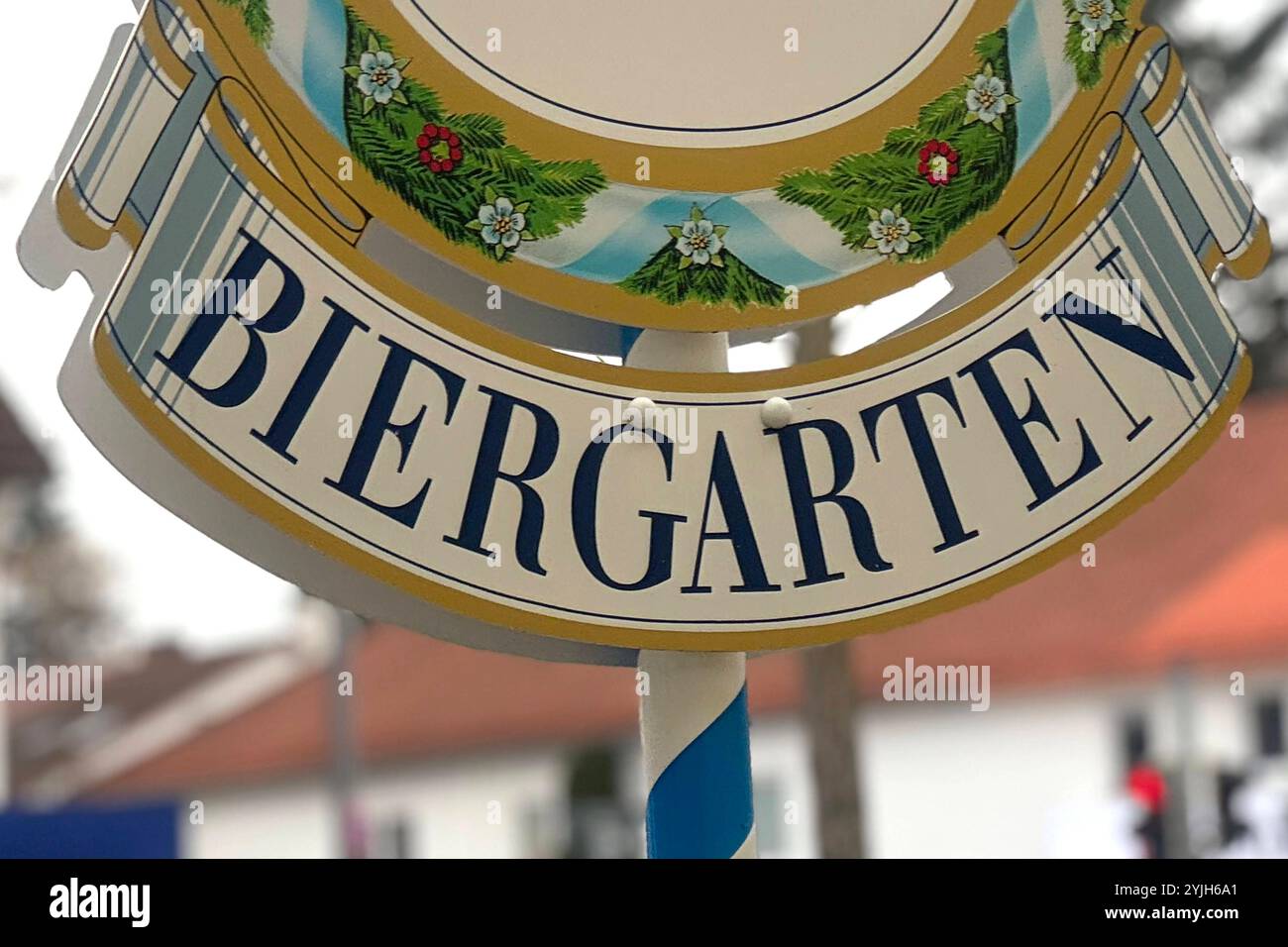 Schild BIERGARTEN *** Sign BIERGARTEN Stock Photo - Alamy