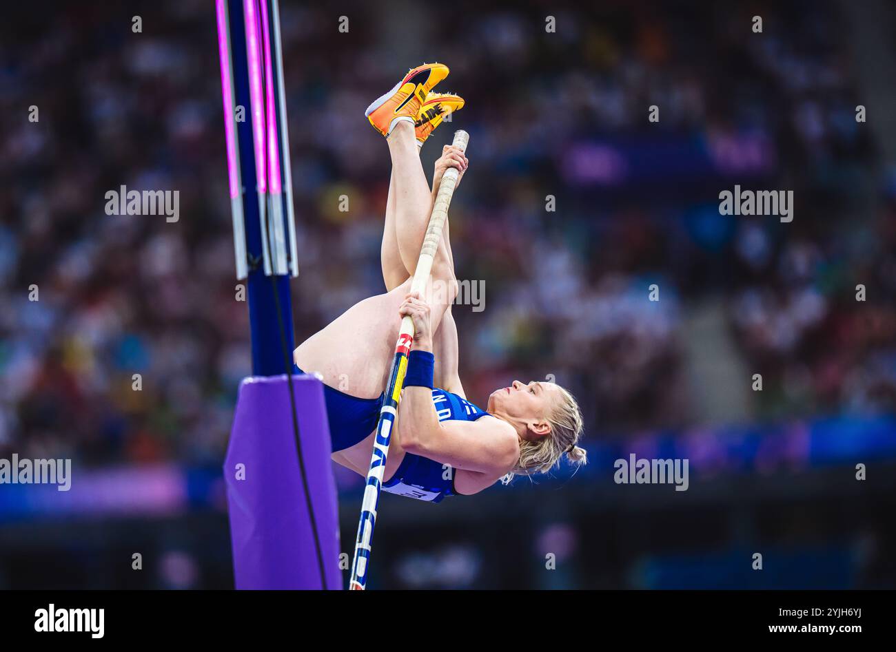 Wilma Murto participating in the pole vault at the Paris 2024 Olympic ...