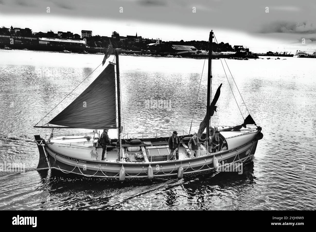 Henry Frederick Swan historic Tynemouth lifeboat pulling into North ...