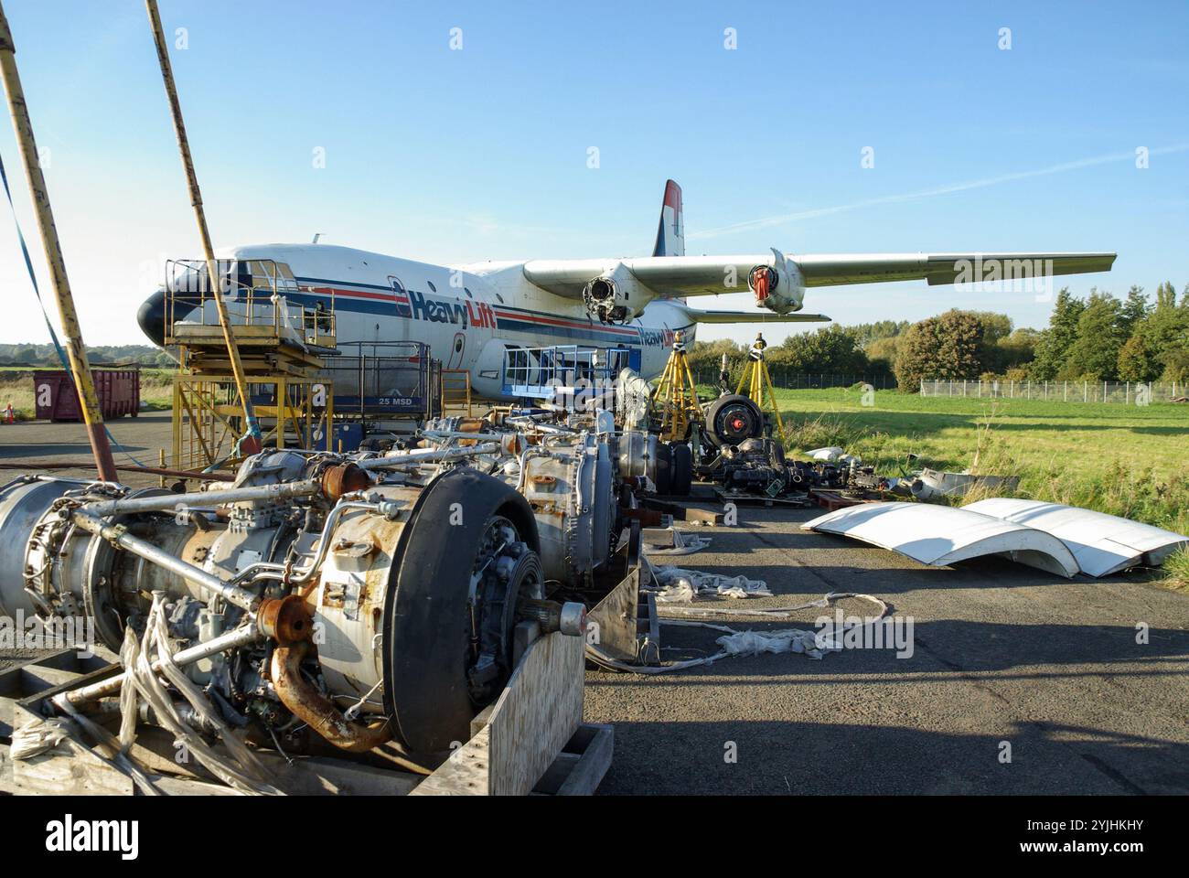 Rolls royce tyne mk 101 hi-res stock photography and images - Alamy