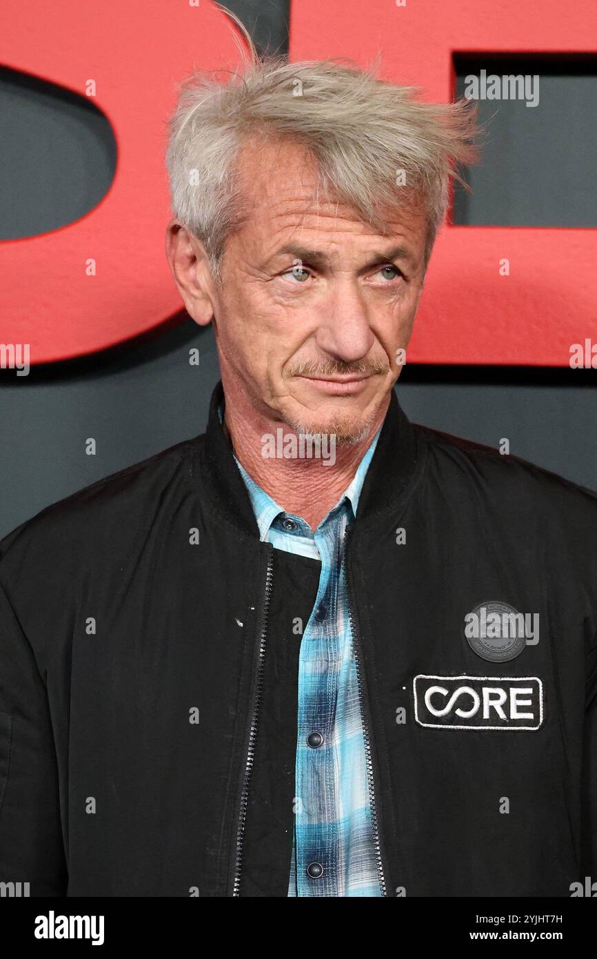 Sean Penn at arrivals for SEPTEMBER 5 Premiere, Paramount Theatre, Los ...
