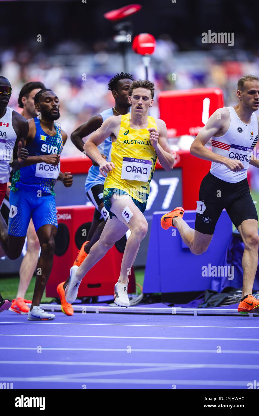 Peyton Craig participating in the 800 meters at the Paris 2024 Olympic ...