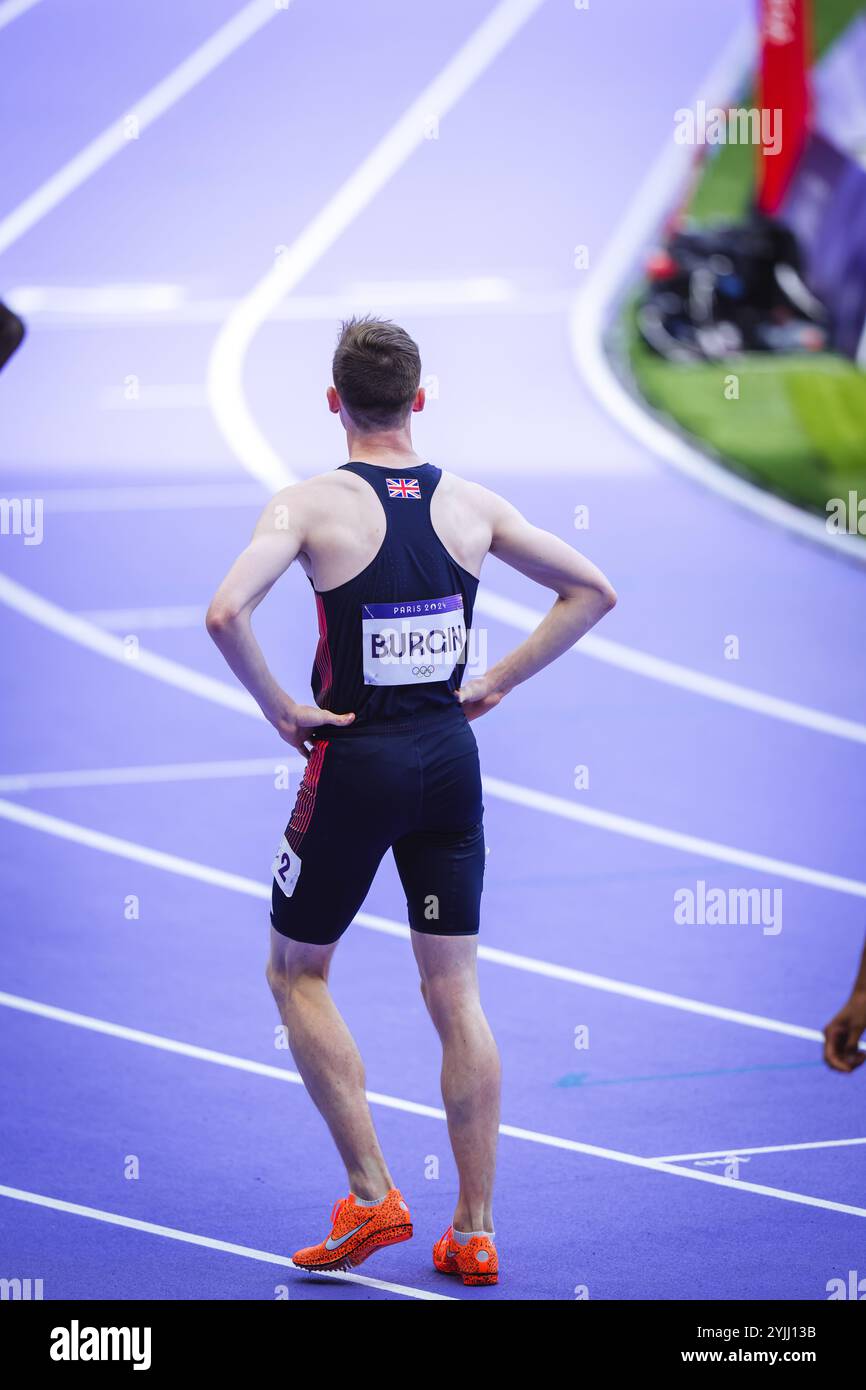 Ben Pattison participating in the 800 meters at the Paris 2024 Olympic ...