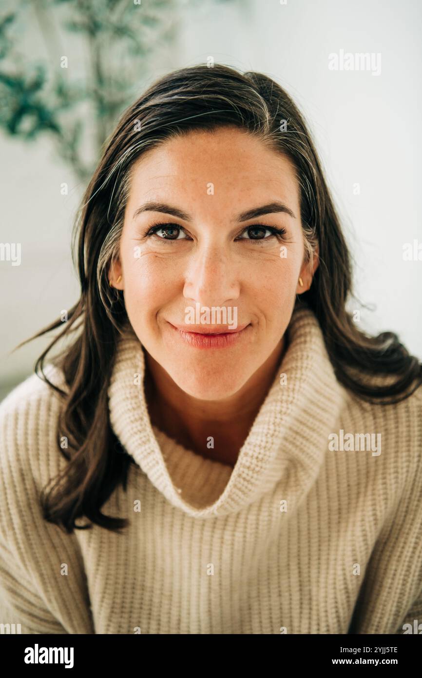 Gentle smile hi-res stock photography and images - Alamy