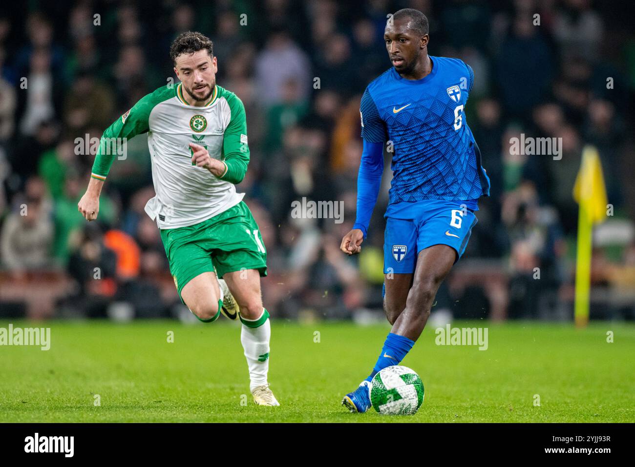Glen Kamara of Finaland and Mikey Johnston of Ireland during the UEFA ...