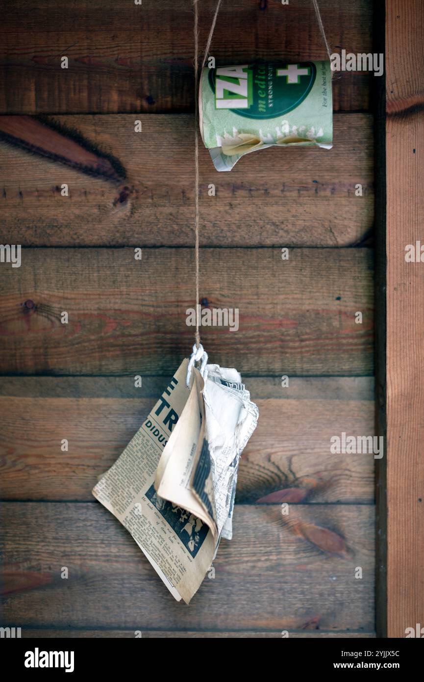 Newspaper toilet paper hi-res stock photography and images - Alamy