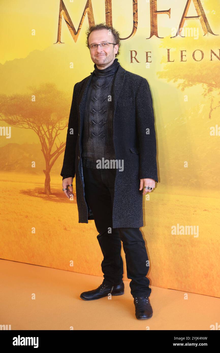 News - MUFASA - Il Re Leone Edoardo Stoppacciaro, voice of young Rafiki ...