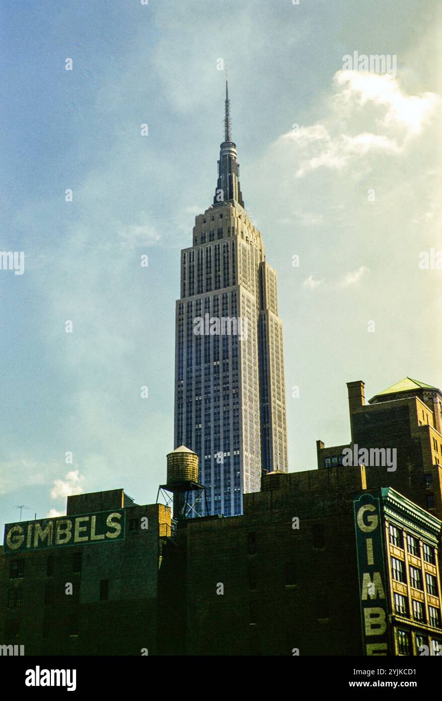 Empire State Building skyscraper, Manhattan, New York, NY State, USA c 1953 Stock Photo - Alamy