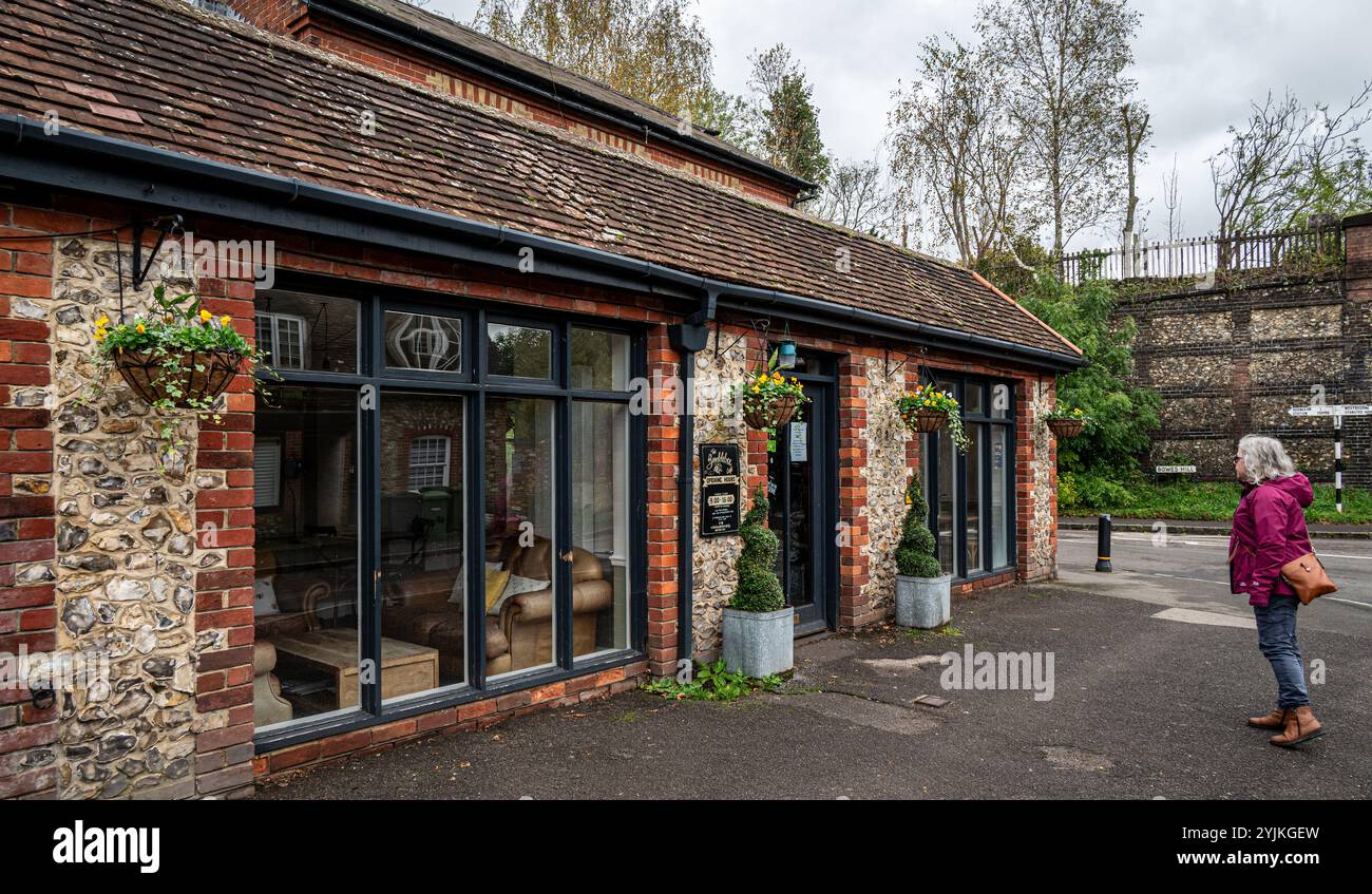 Rowlands castle street hi-res stock photography and images - Alamy
