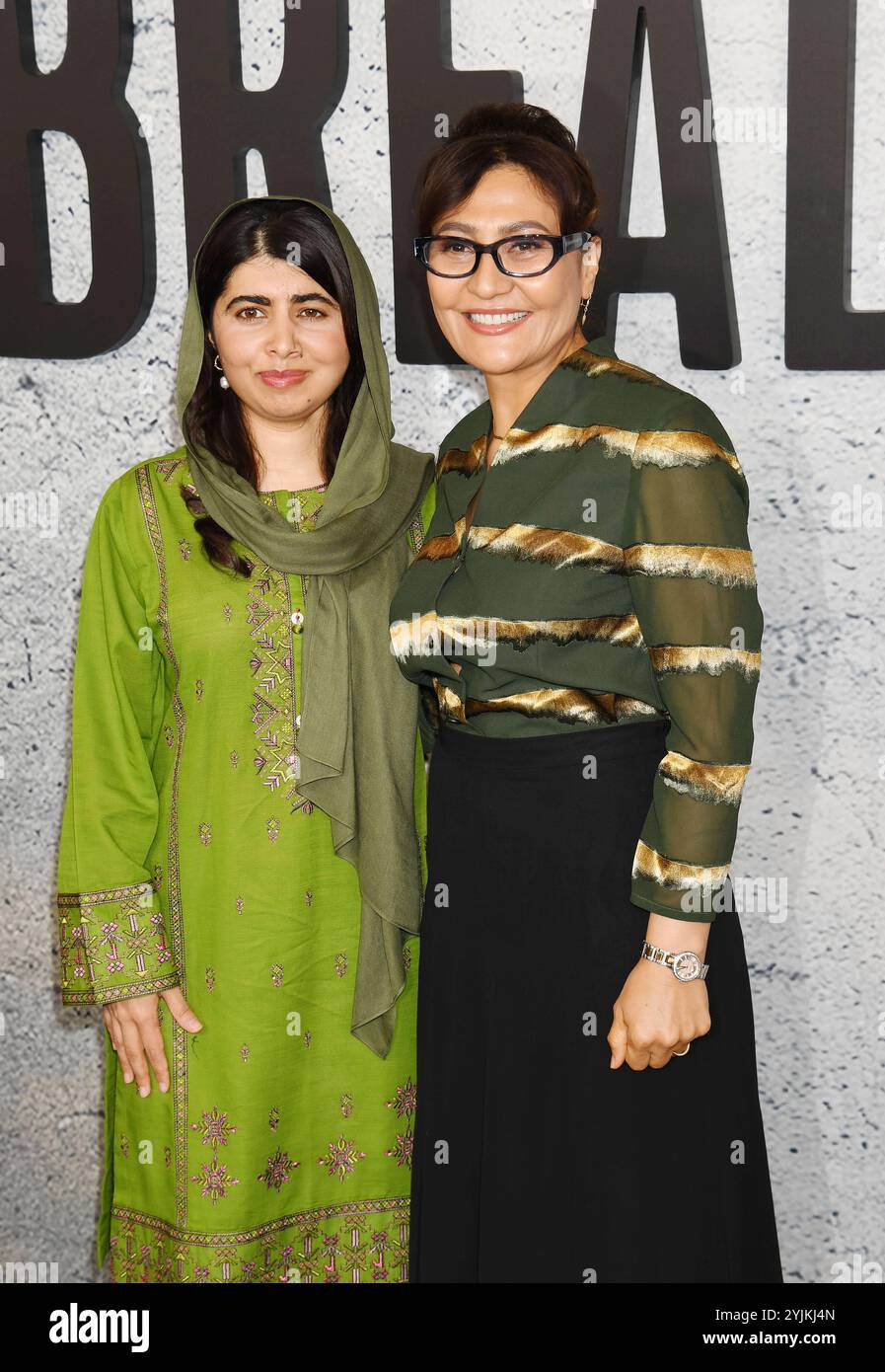LOS ANGELES, CALIFORNIA - NOVEMBER 14: (L-R) Malala Yousafzai and Sahra ...