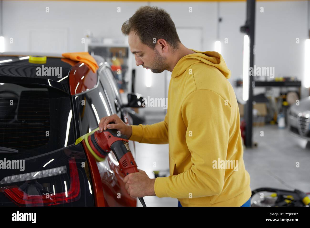 Car detailing polishing using hi-res stock photography and images - Alamy