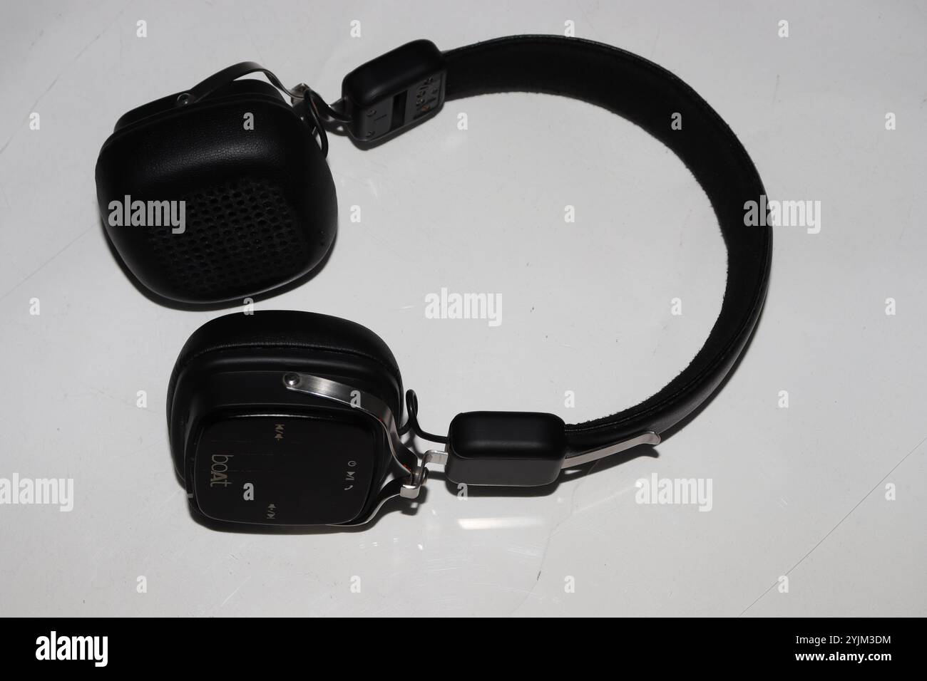 Meesho hi-res stock photography and images - Alamy