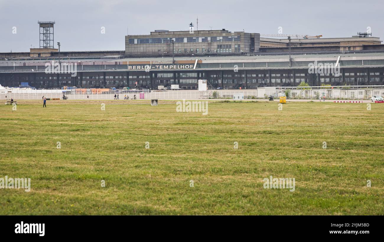 Tempelhofer Feld, the Tempelhof Airport building and runways, now a ...