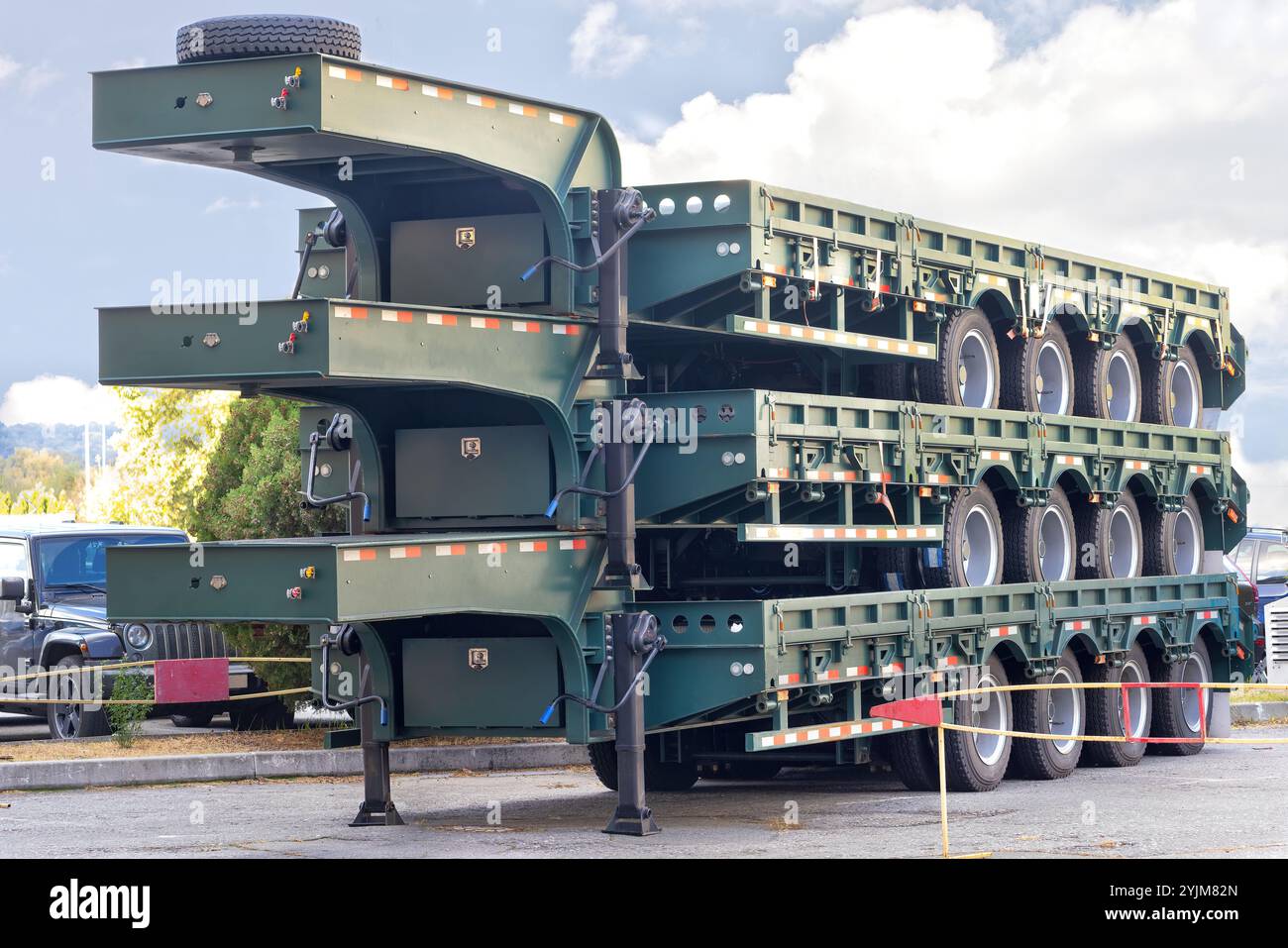 Stacked trailers hi-res stock photography and images - Alamy