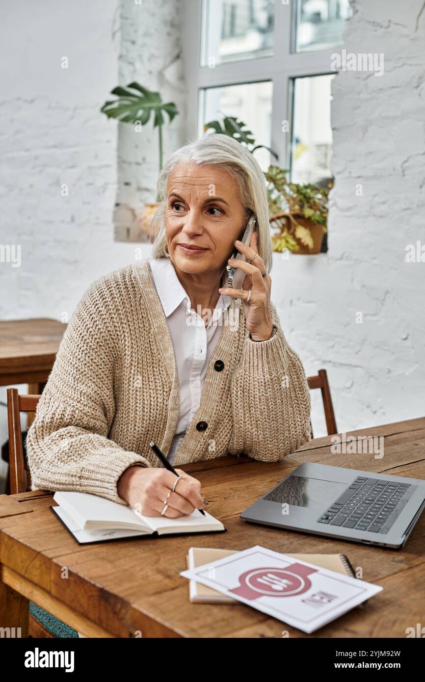Sophisticated table setting gray hi-res stock photography and images ...