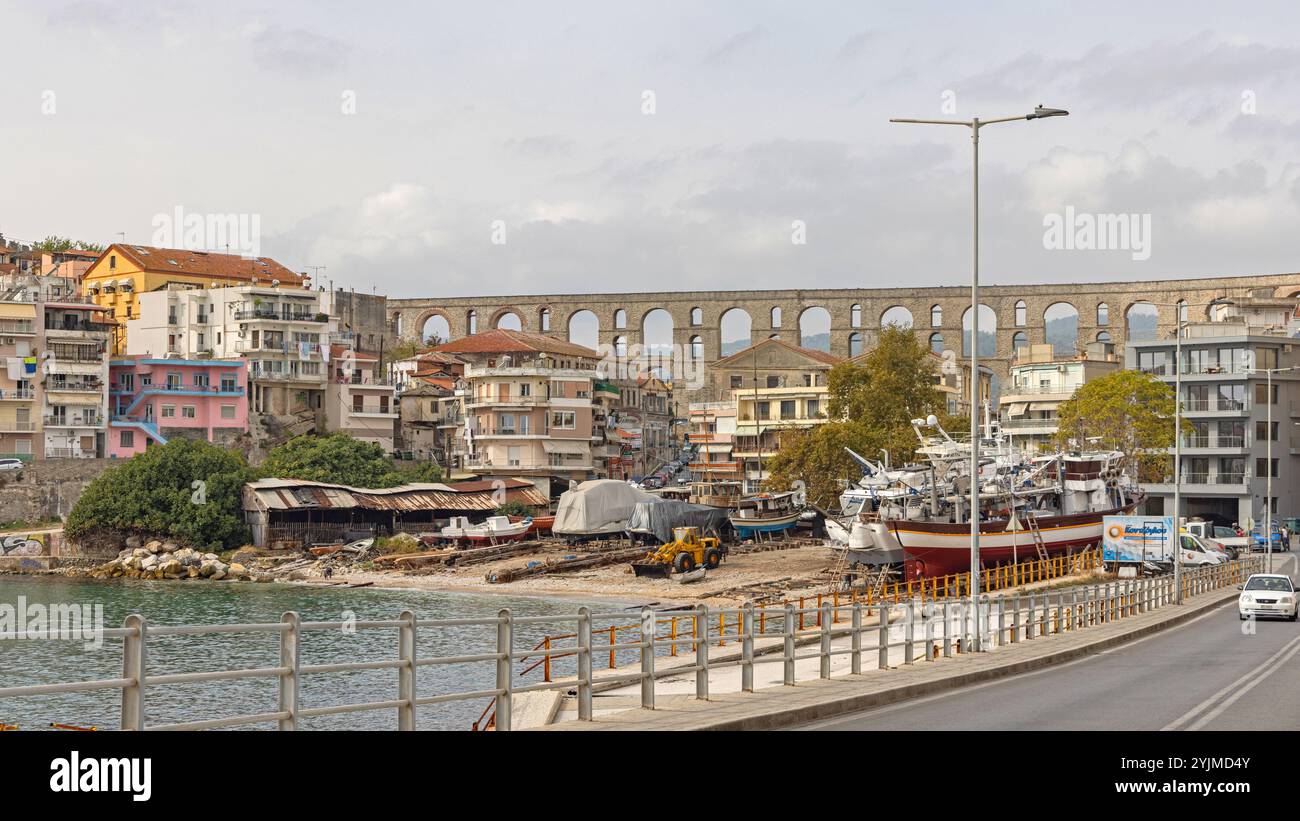 Roman boats dock hi-res stock photography and images - Alamy