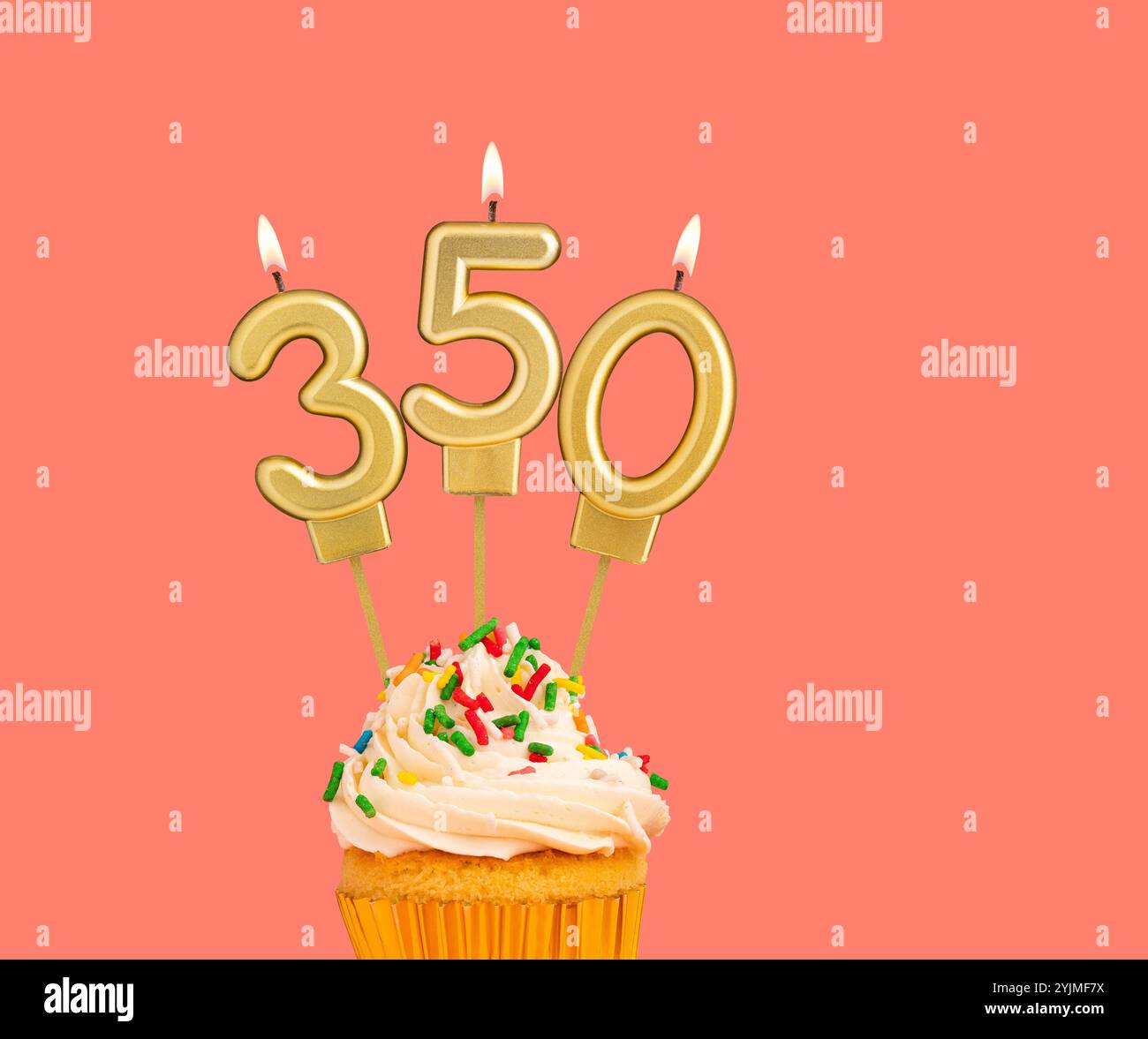 Birthday 350 hi-res stock photography and images - Alamy