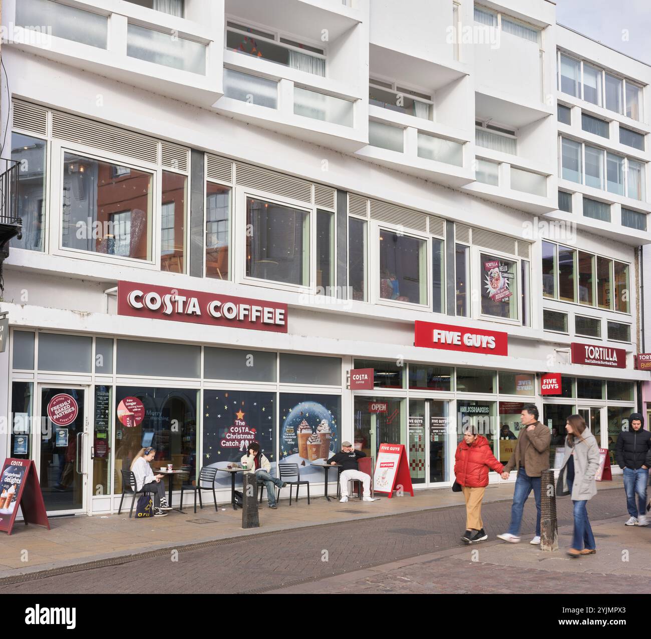 Costa Coffee, Five Guys and Tortilla food shops by the market square in ...