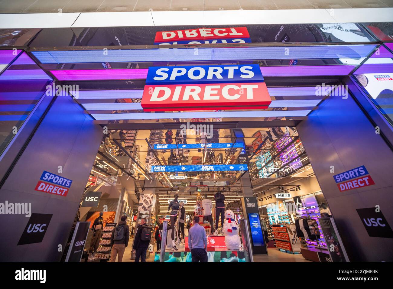 LONDON- NOVEMBER 14, 2024: ports Direct store and motion blurred ...