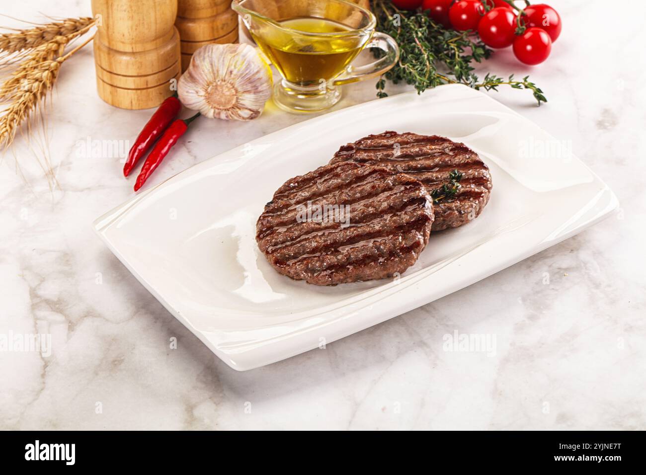 Grilled beef minced meat cutlet for burger Stock Photo - Alamy