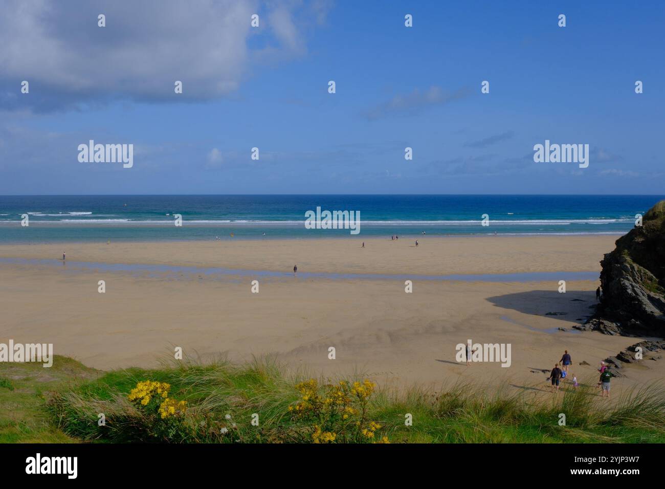 English summer day hi-res stock photography and images - Alamy